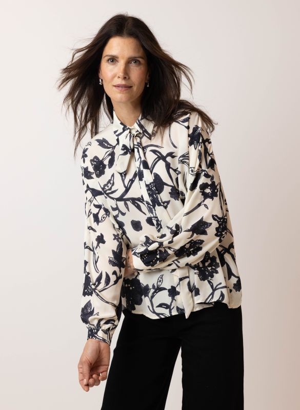 Norah damesmode | Leuke blouses voor dames in maat 34-48